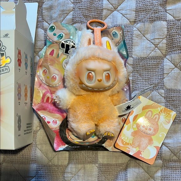 popmart | Toys | Authentic Popmart Big Into Energy Labubu Happiness ...